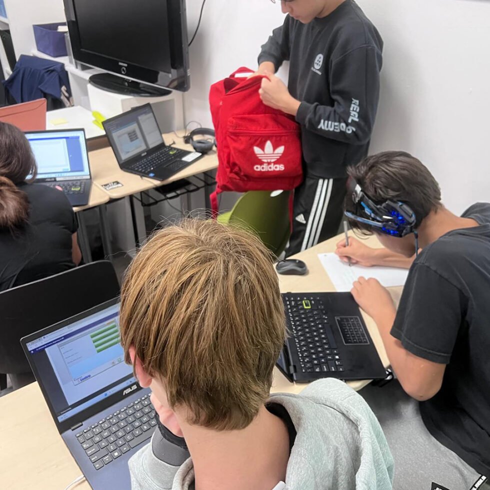 Home - Real Academy Online School